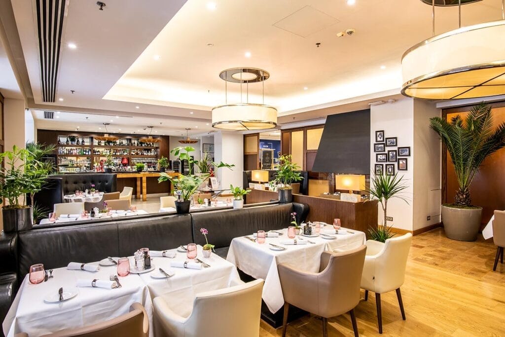 Hotel InterContinental Athénée Palace Bucharest: Where legendary urban ...
